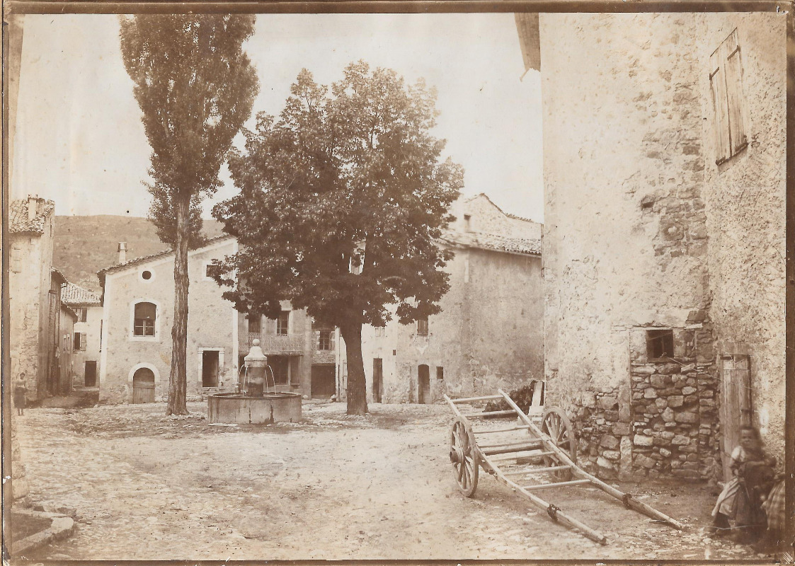 Village de Lachau